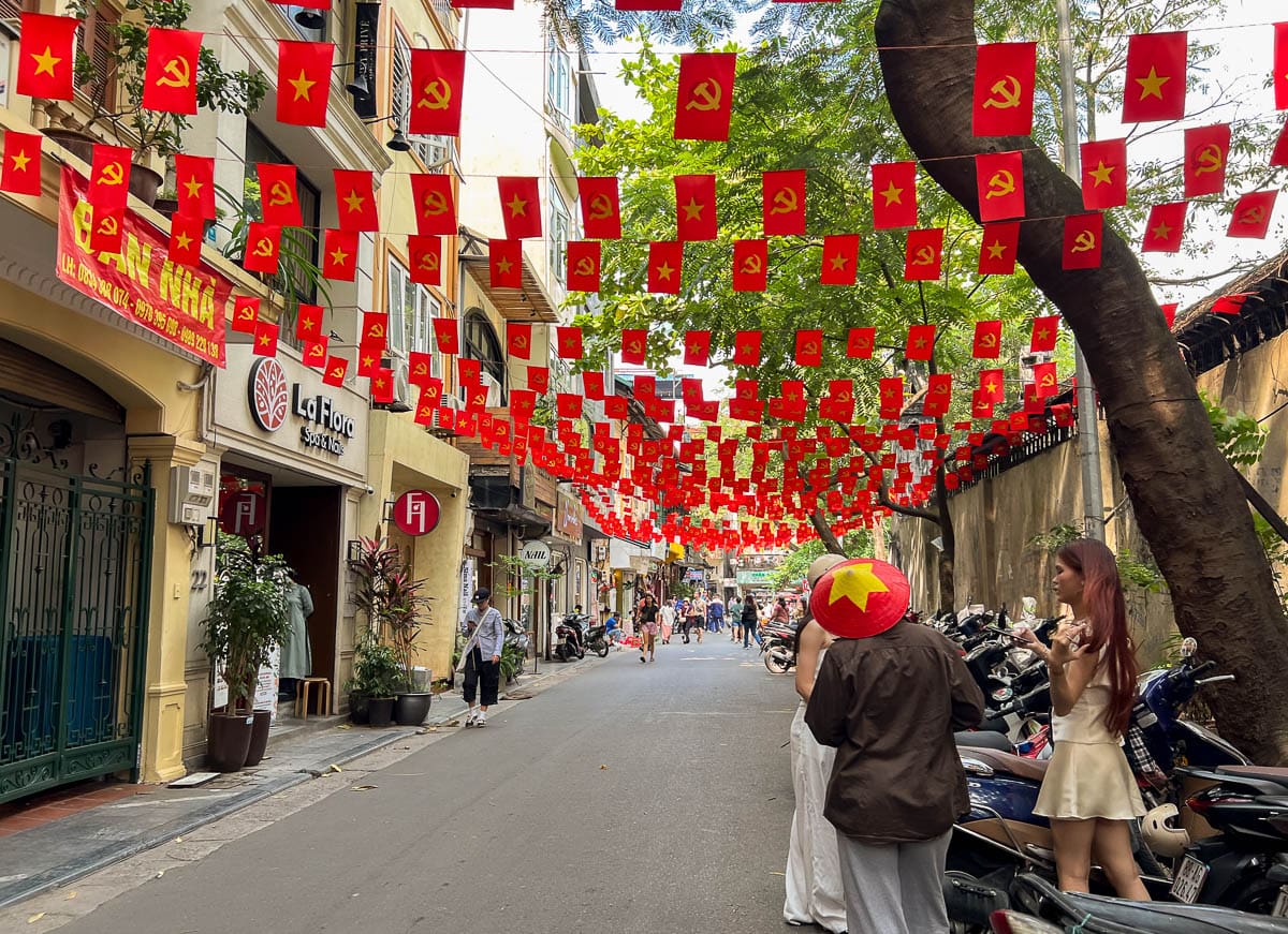 120+ Common Vietnamese Words & Phrases for Travel & Tourists